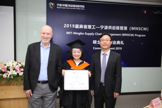 不一般！今天毕业的这群学生了解一下